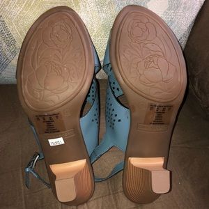 Laura Scott | Shoes | New Laura Scott Christa Baby Blue Sandal 95 ...